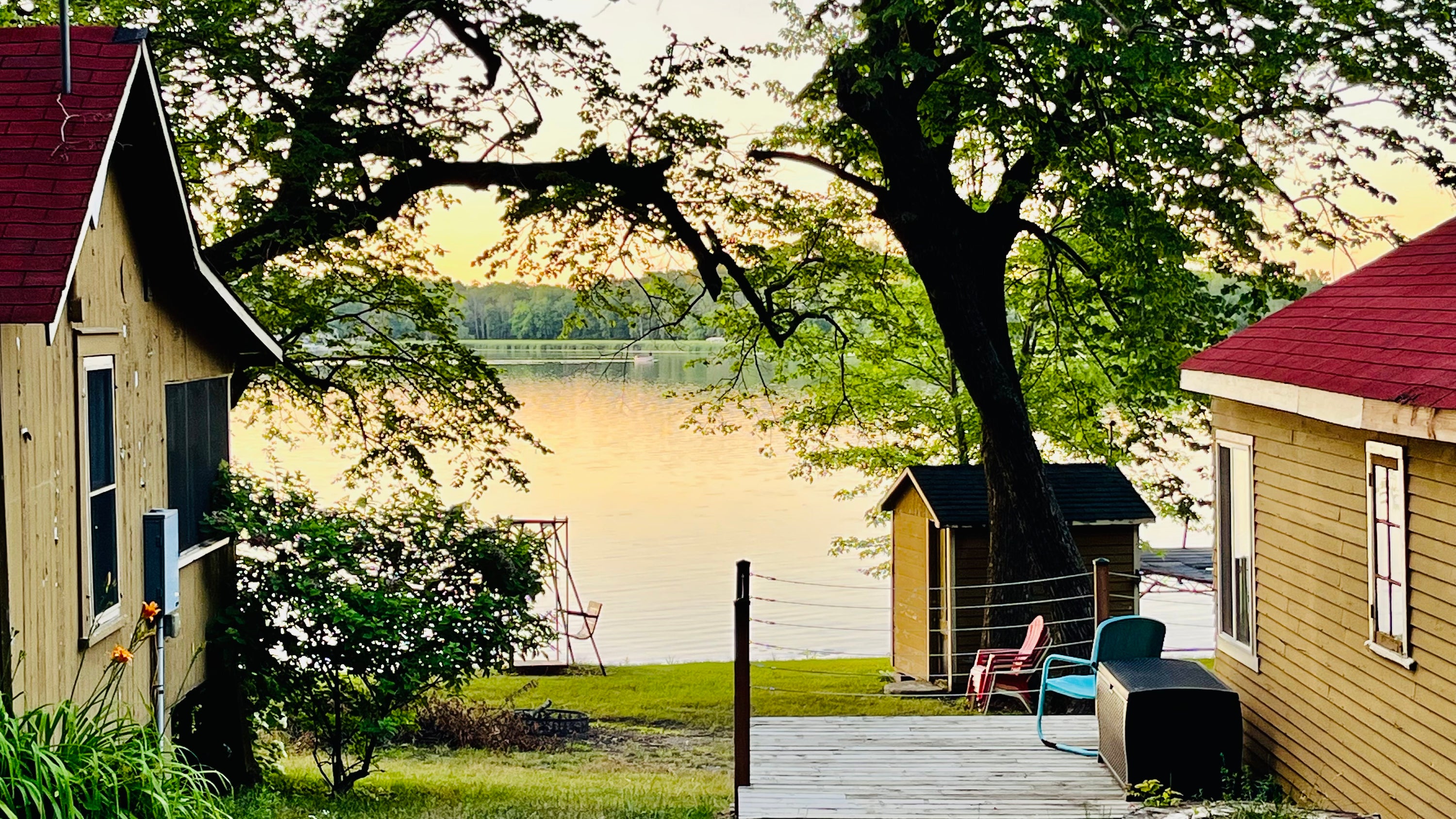 Lake Augusta Cabins